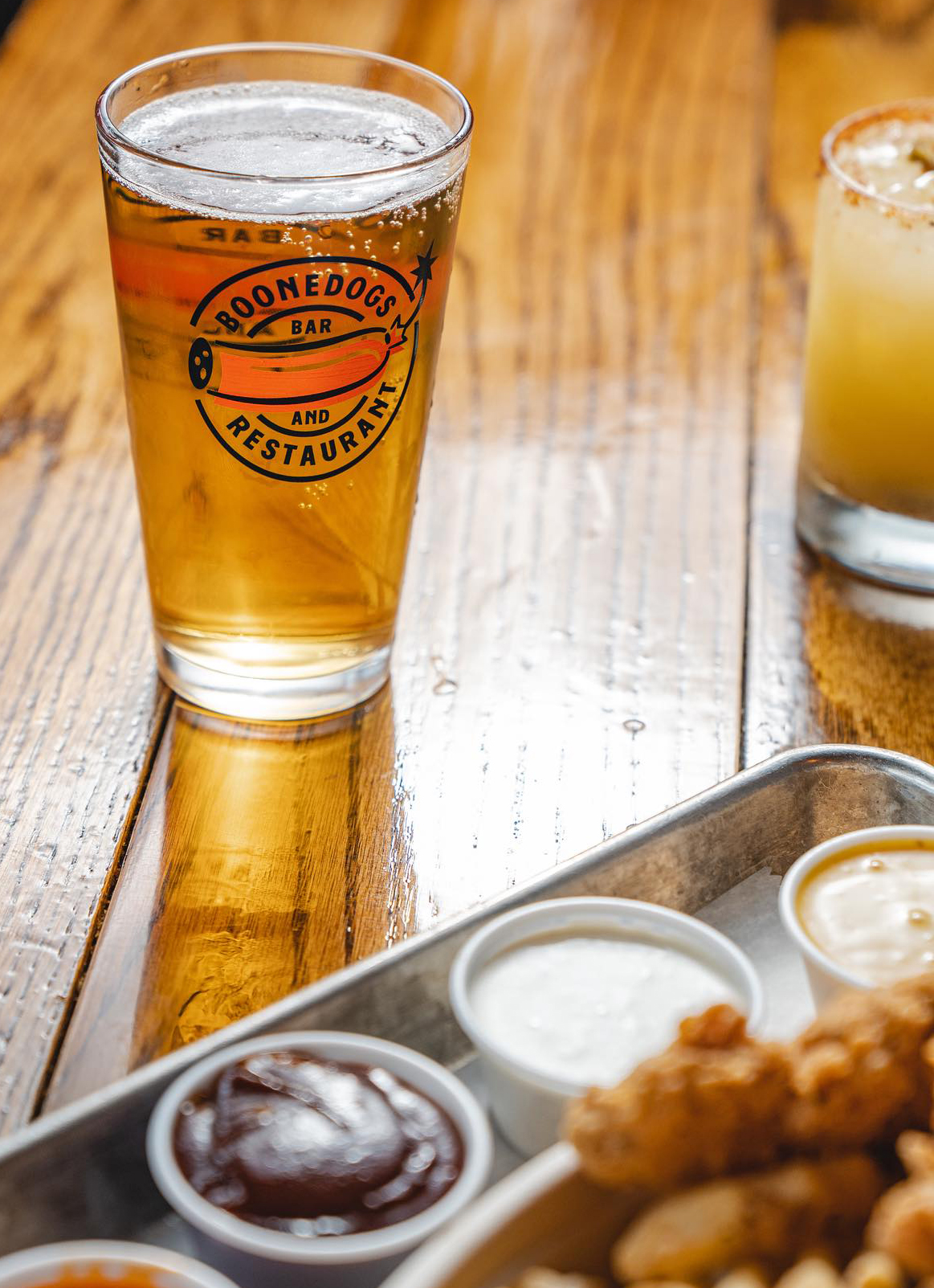 Welcome - Boonedogs Bar & Restaurant