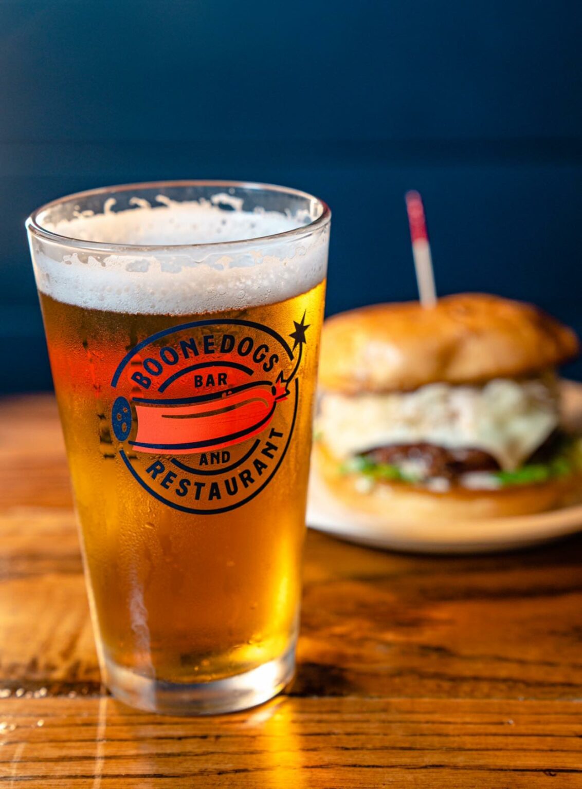 Welcome - Boonedogs Bar & Restaurant